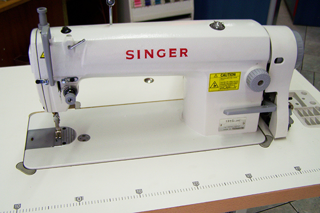 Προϊόντα | ΜΟΝΟΒΕΛΟΝΗ ΓΑΖΩΤΙΚΗ SINGER 191D-20C